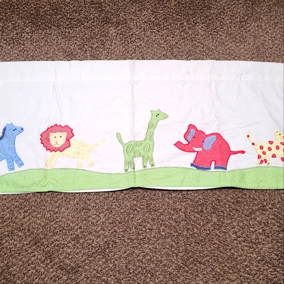 Pottery Barn Kids | Accents | Pottery Barn Kids Valance Safari 8in X ...
